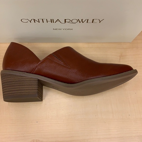 Cynthia Rowley | Shoes | Cynthia Rowley Womens Heeled Flat | Poshmark